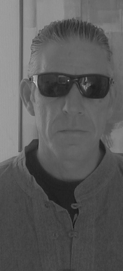 Featured Poet: John D. Robinson – UNCOLLECTED PRESS: The Raw Art Review